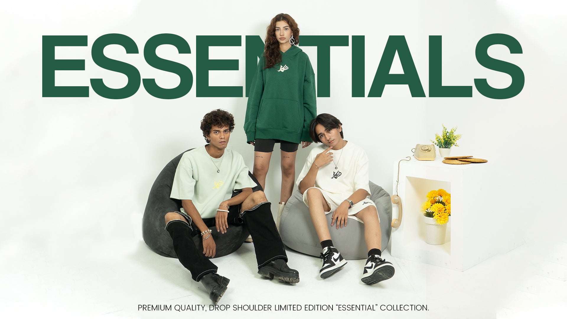 FW/23 ESSENTIALS – Darkaar